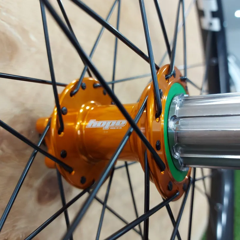 Kelsall Cycles | Wheel Building