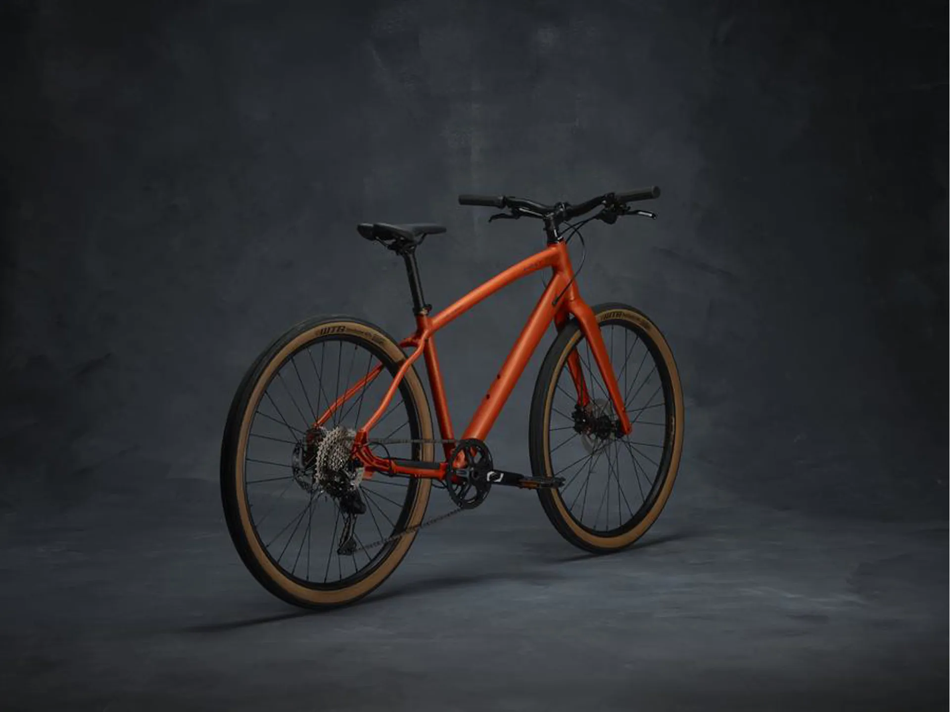 Whyte Victoria V2 Bike Large in Burnt Orange